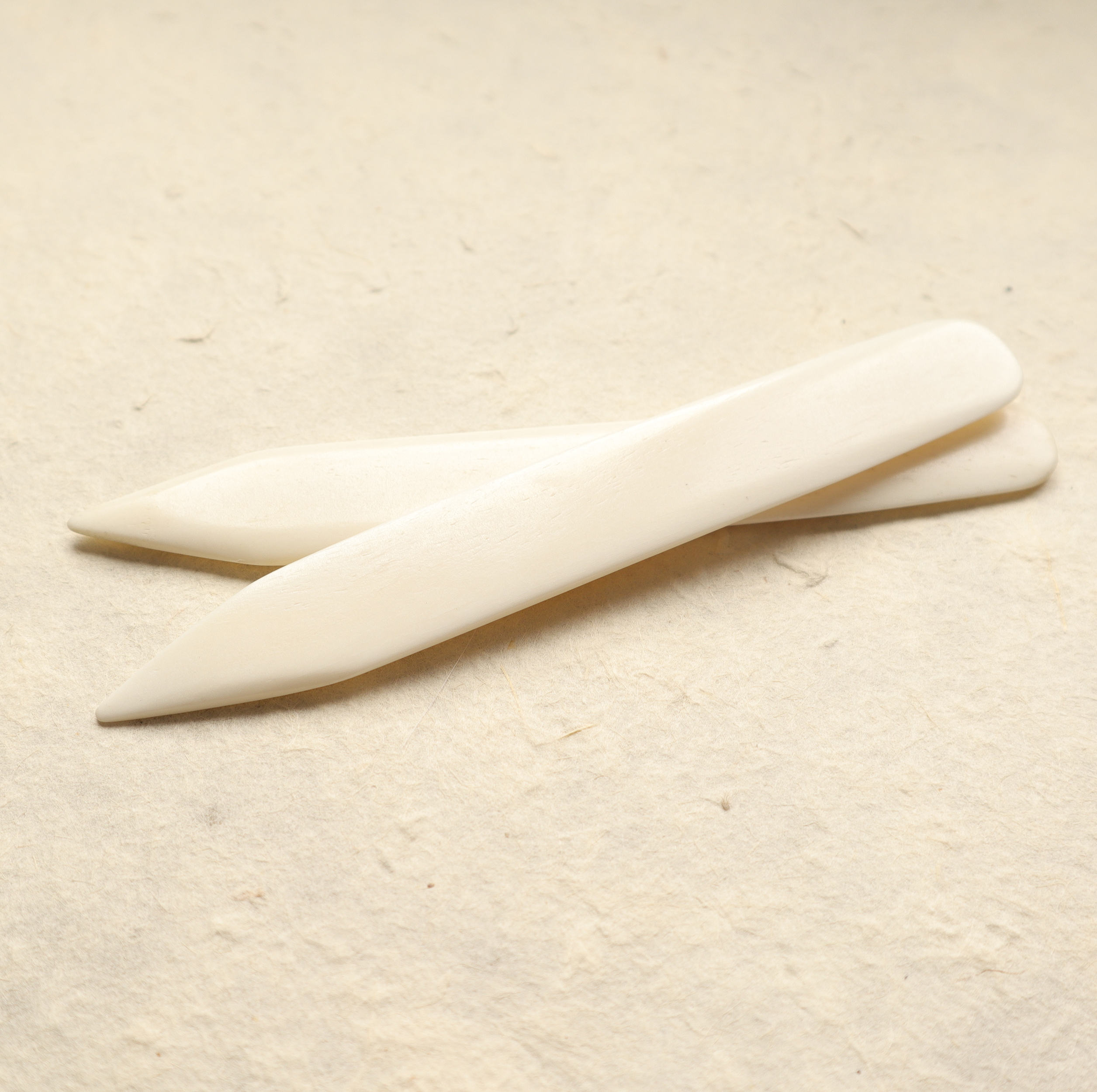 How to Choose the Right Bone Folder Tool for Your Needs